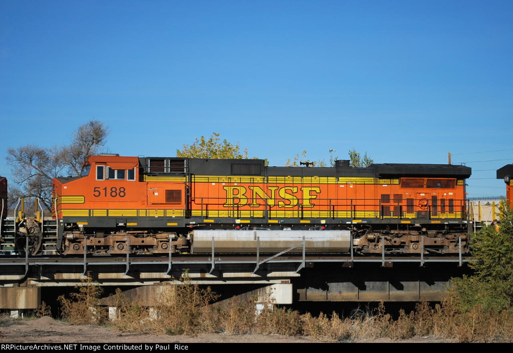 BNSF 5188